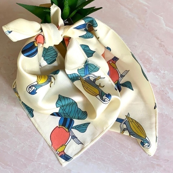 Cbelleschic Boutique | Accessories | New Colorful Parrot Macaw Satin ...